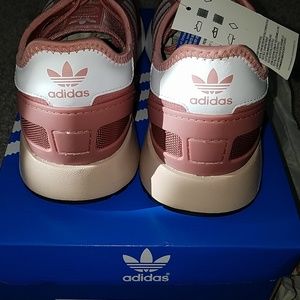 adidas | Shoes | Adidas Originals N5923 | Poshmark